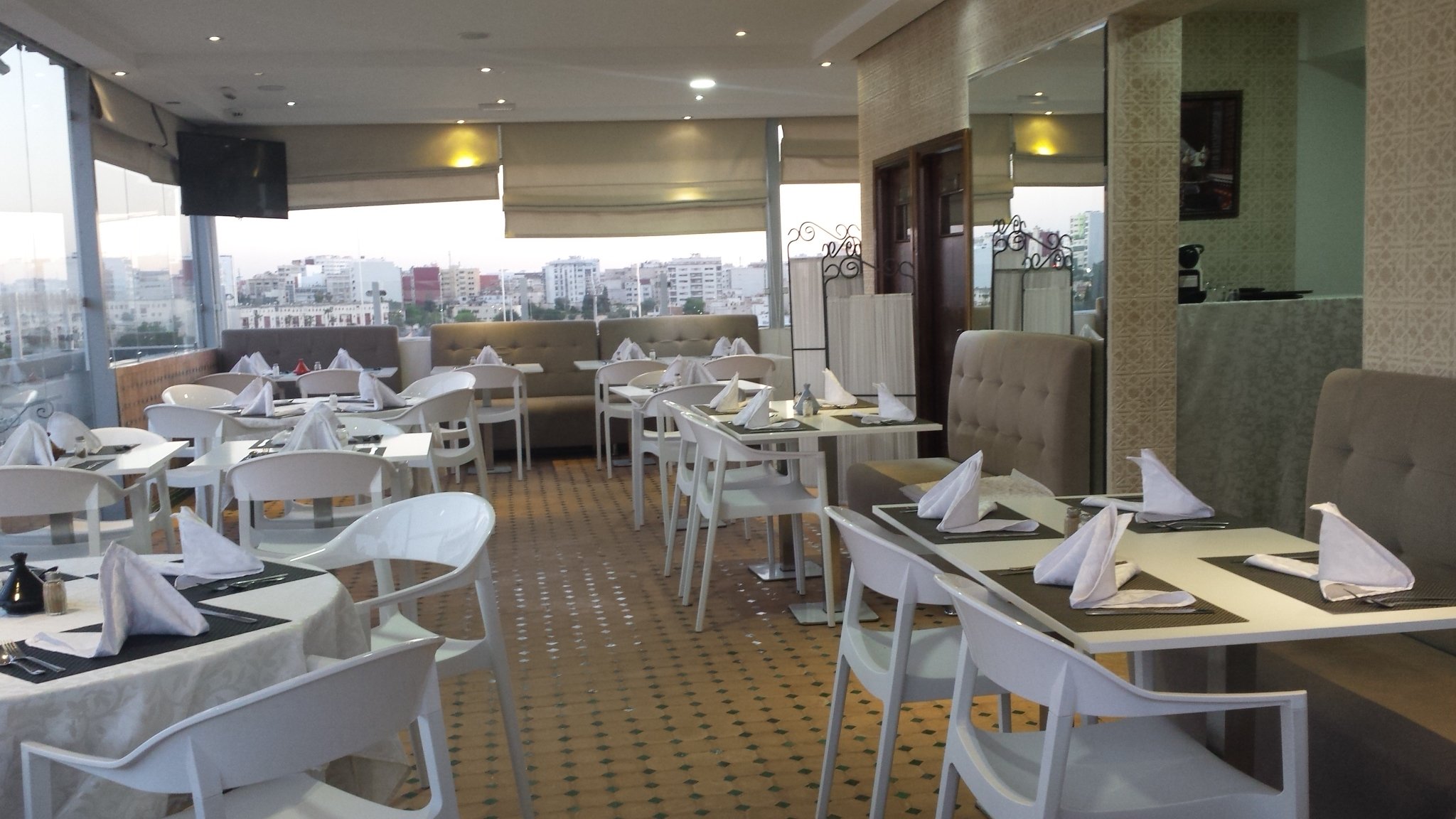 Hotel Swani : Hotel 3 stars at Meknès | official website