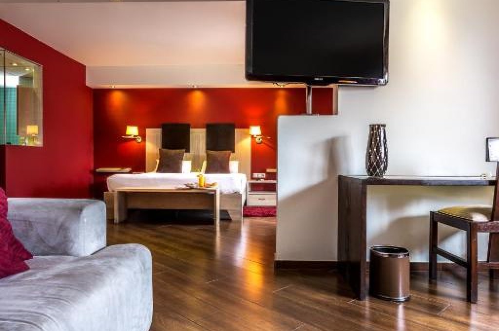 Café De Rome : Hotel 3 stars in Dakar