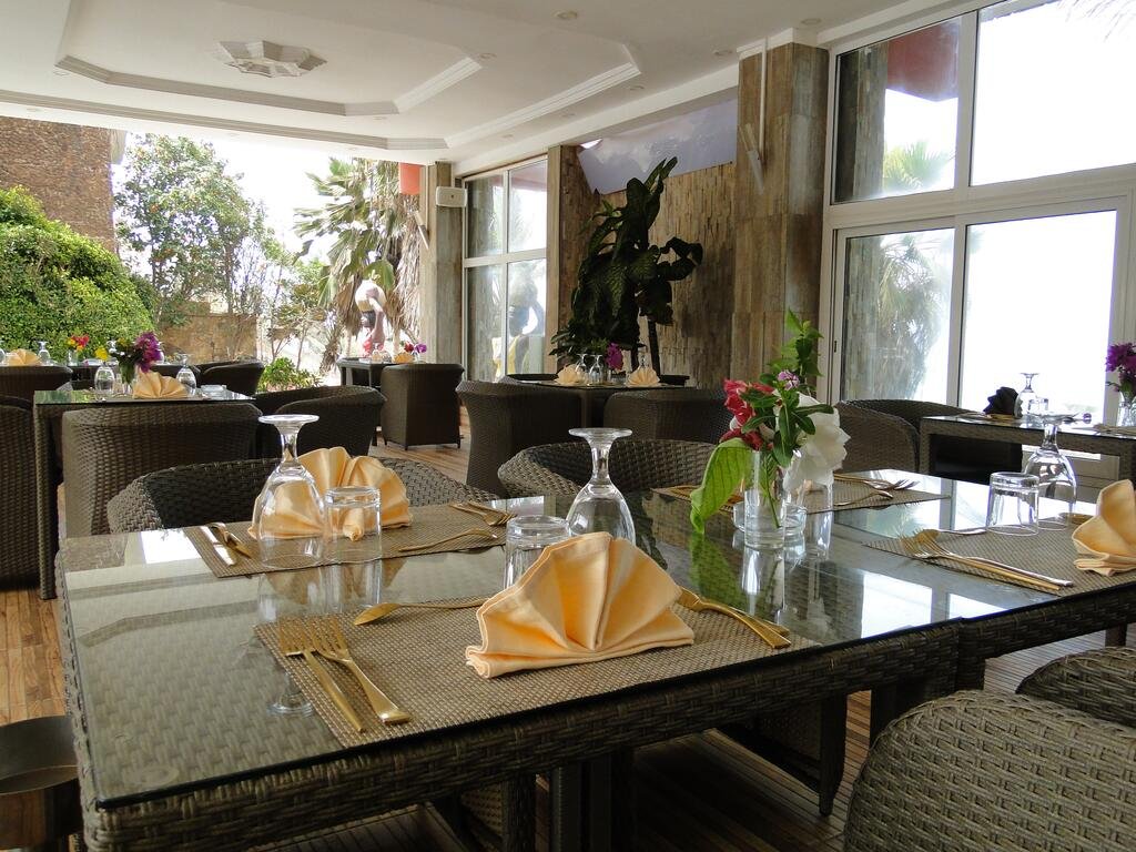 Iris hotel : Hotel 4 stars at Dakar | official website