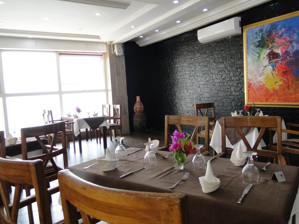 Iris hotel : Hotel 4 stars at Dakar | official website
