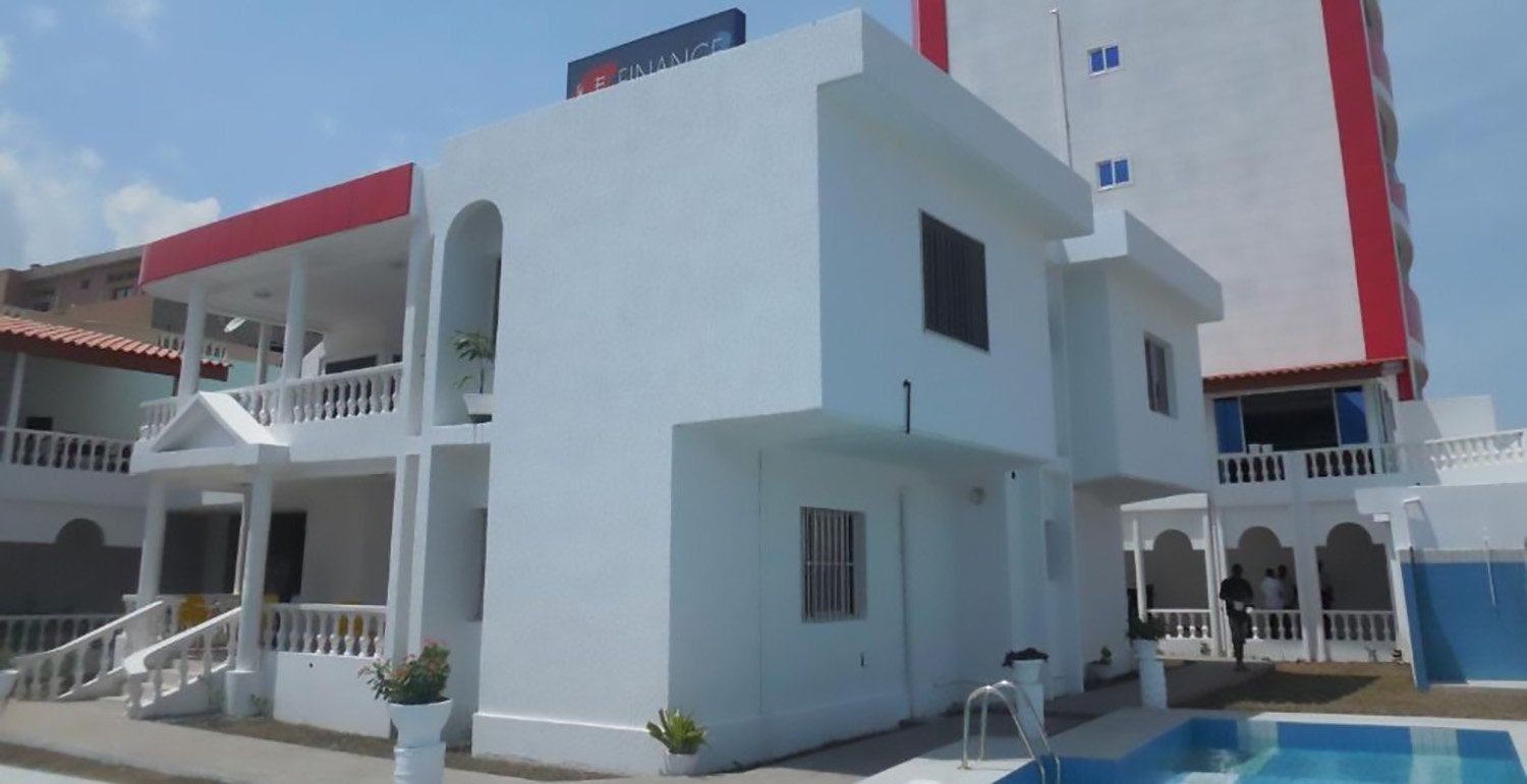 Hotel Bkbg : Hôtel à Lomé