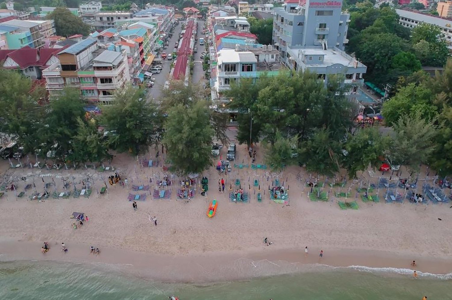 The Beach Cha Am Suites : Hotel 3 stars in Cha Am